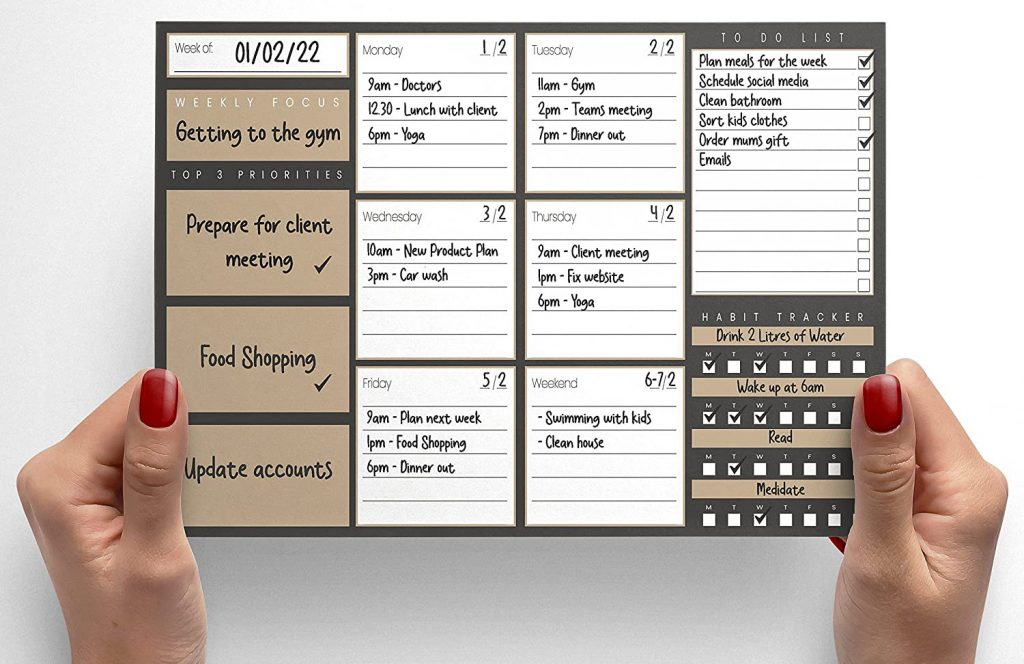 Benefits of using Paper-based weekly planners - Axelia Health